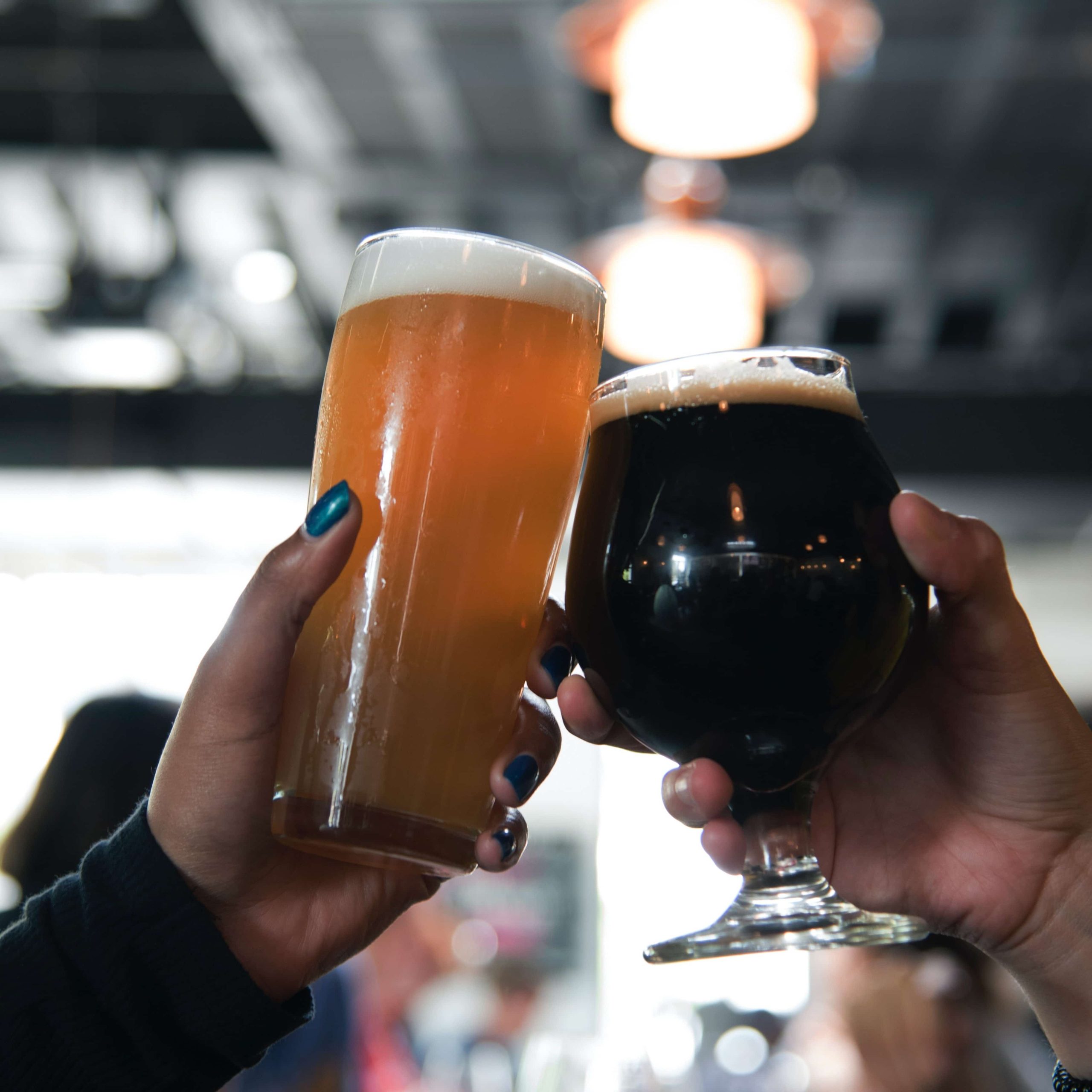 Diferencias entre birras rubias, tostadas y negras | Miúdo